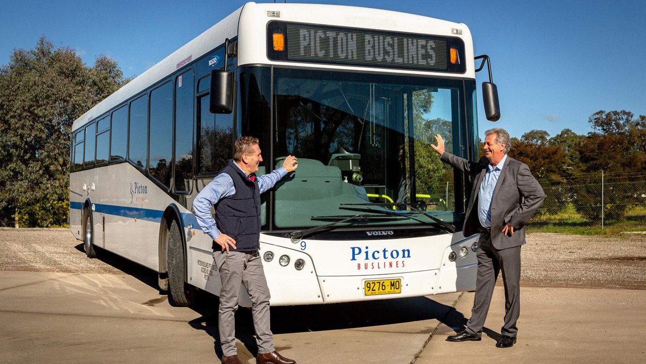 Volvo Bus Australia and Buslines celebrate 19 years of successful ...