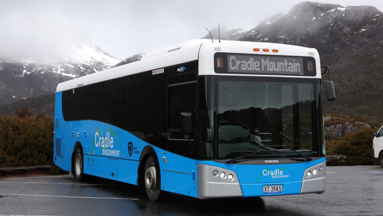 Volvo Bus Australia explains why hybrids are the next-best alternative ...