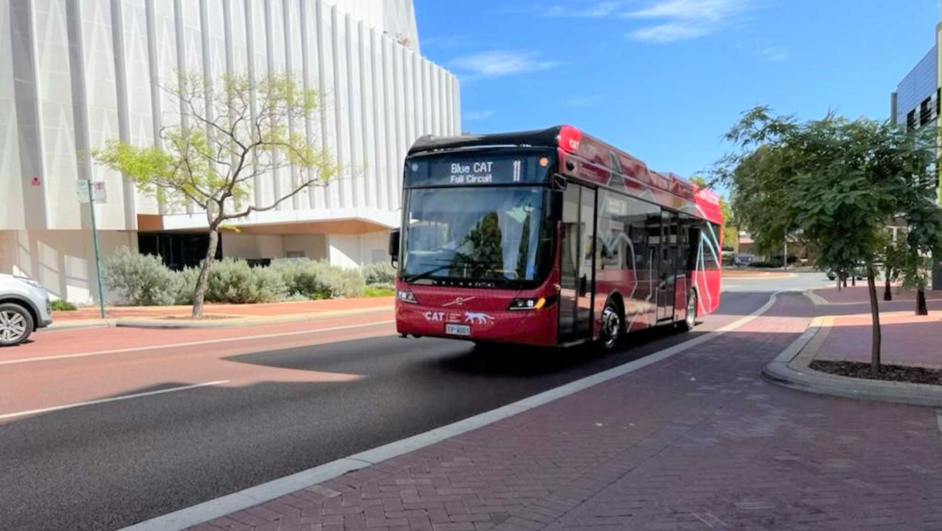 volvo-bus-australia-and-volgren-handover-first-optimus-volvo-bzl ...