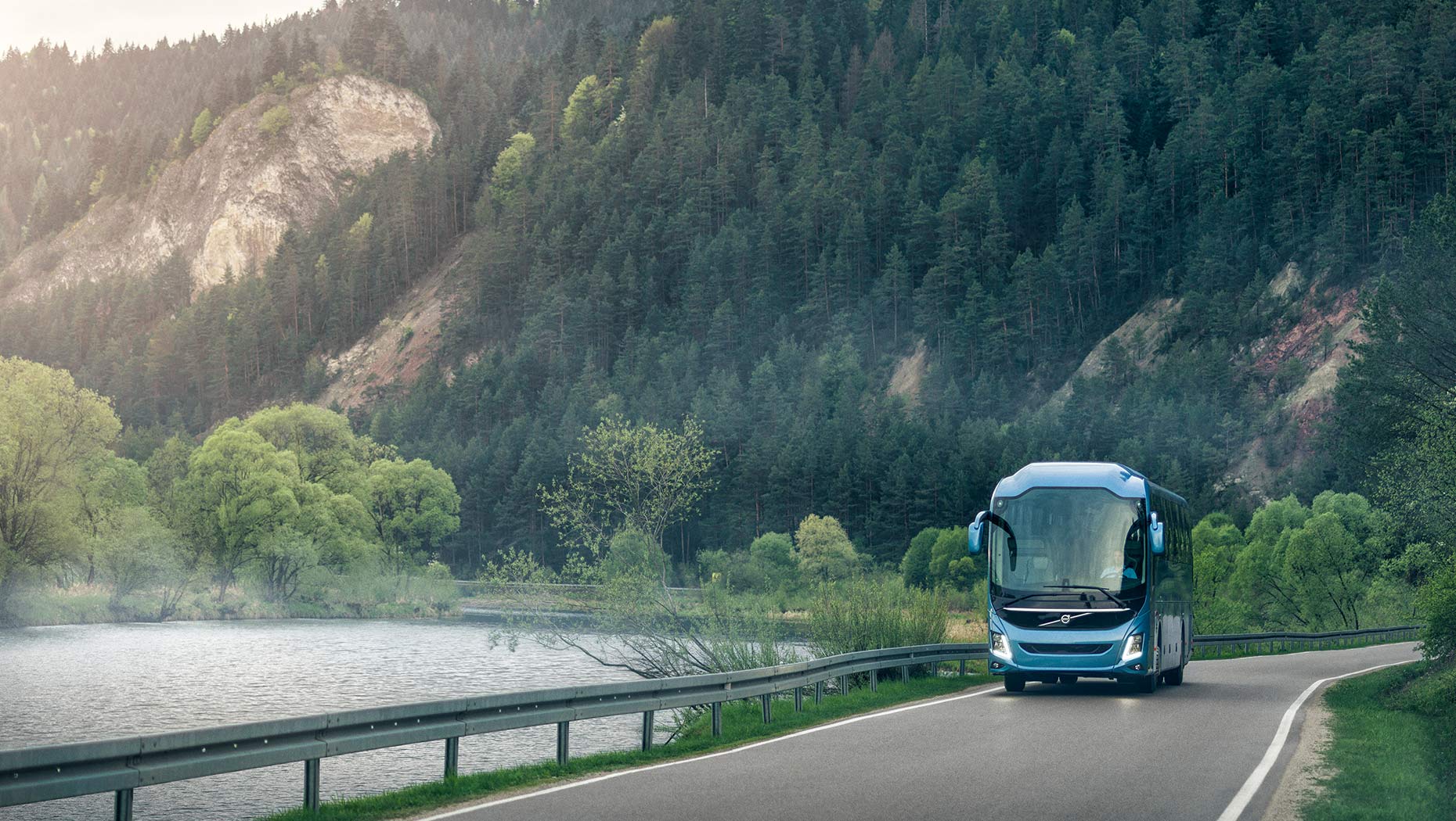Strong demand for Volvo’s new long-distance buses | Volvo Buses