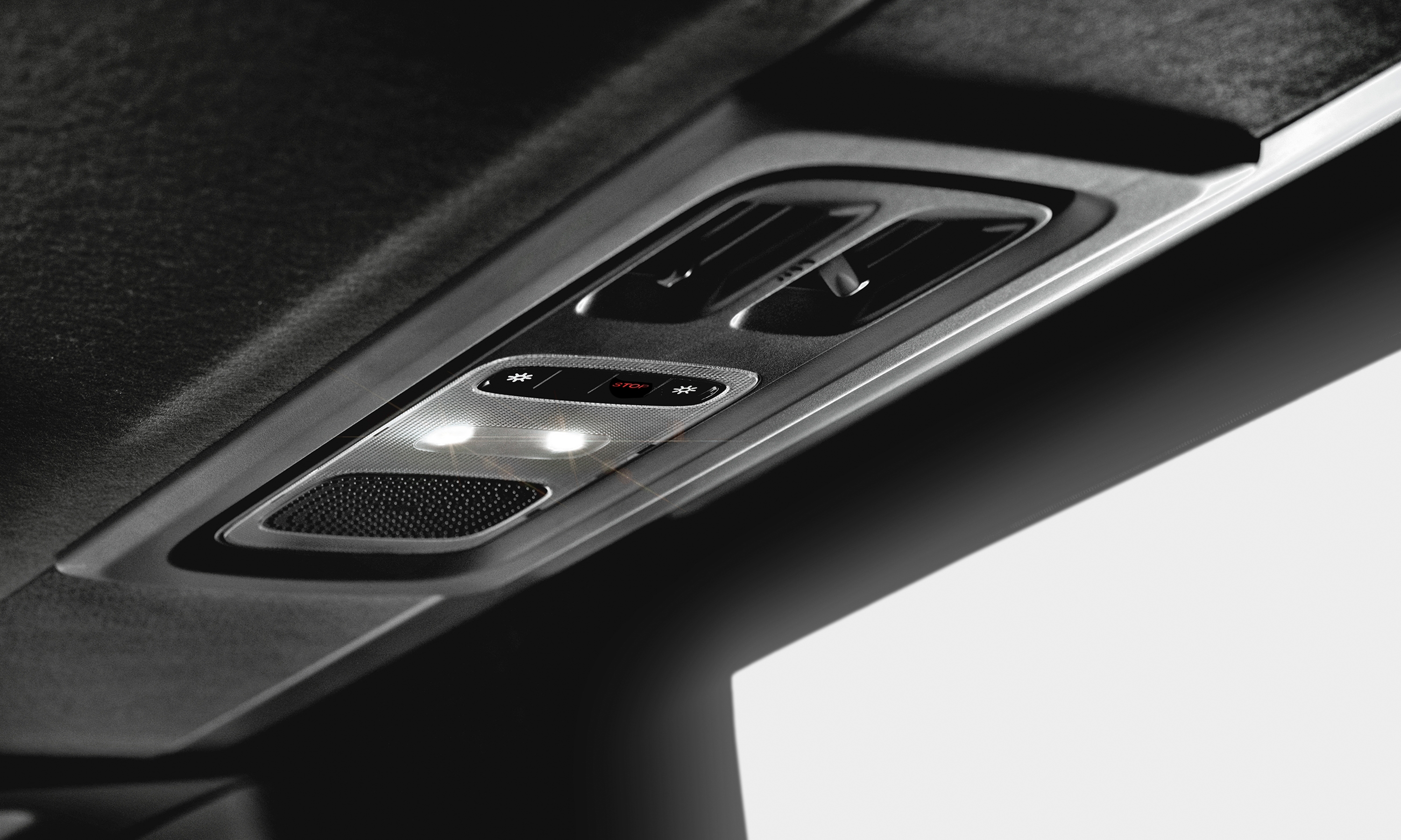 Explore the Volvo 9700 | Volvo Buses