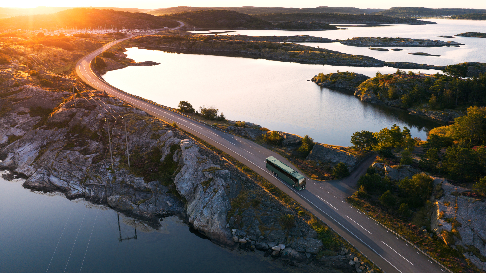 Volvo Buses launches a new electric coach chassis with battery capacity ...