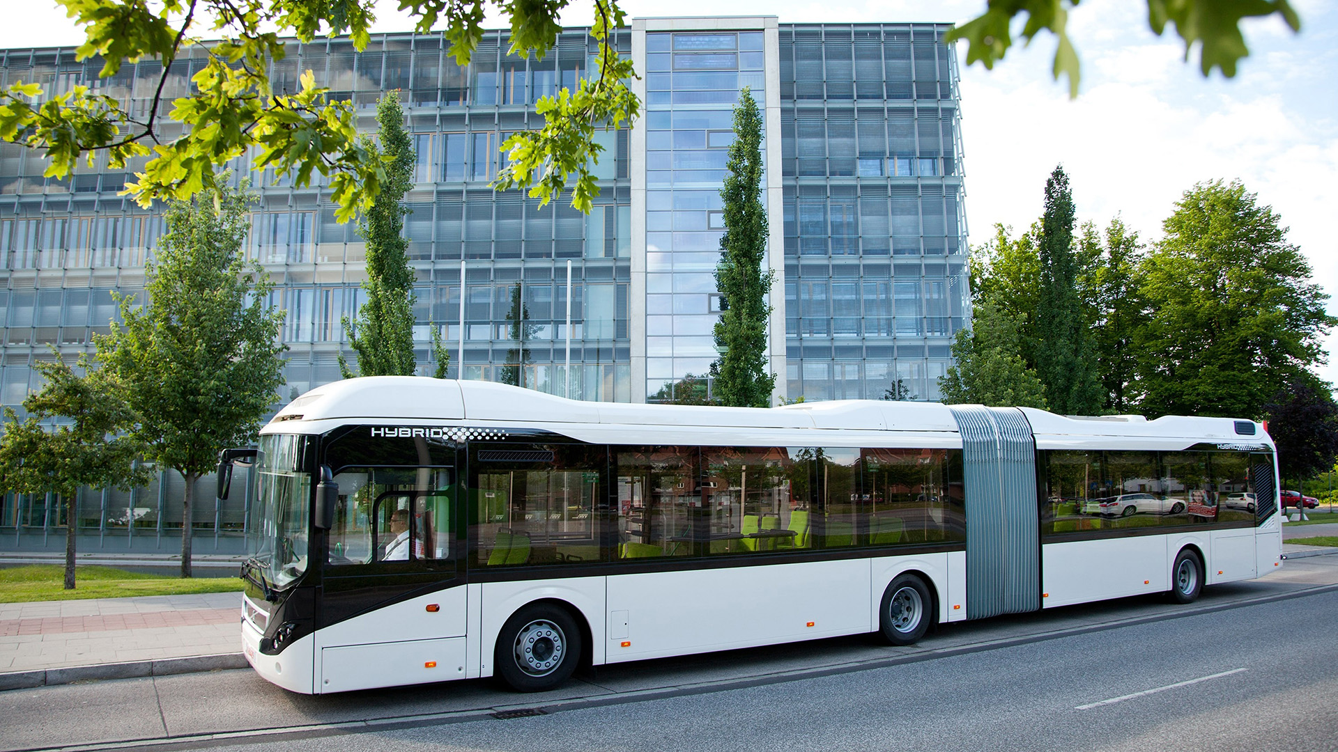 Study highlights full hybrid environmental | Volvo Buses