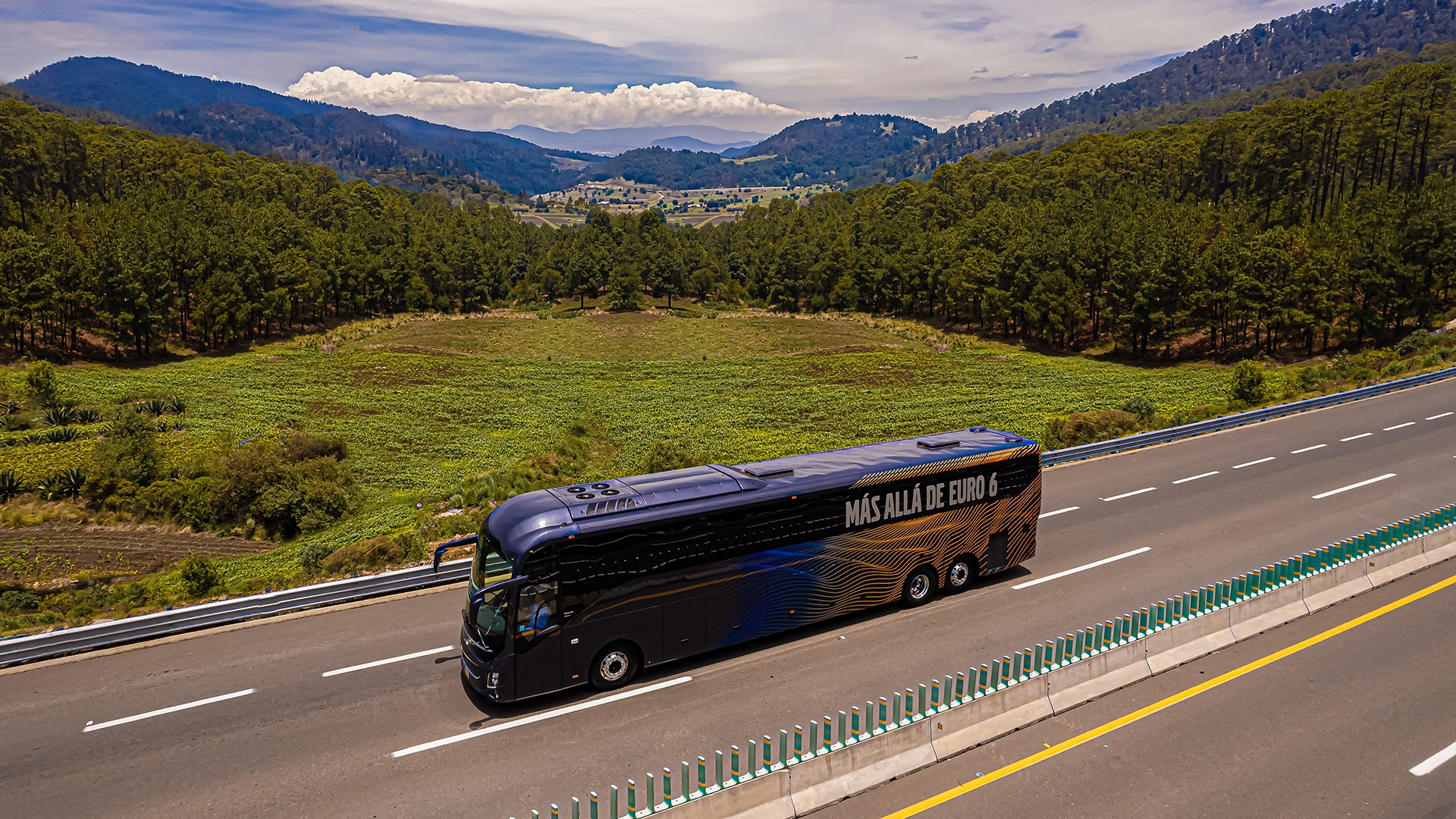 330 new Volvo coaches ordered in Mexico I Volvo Buses