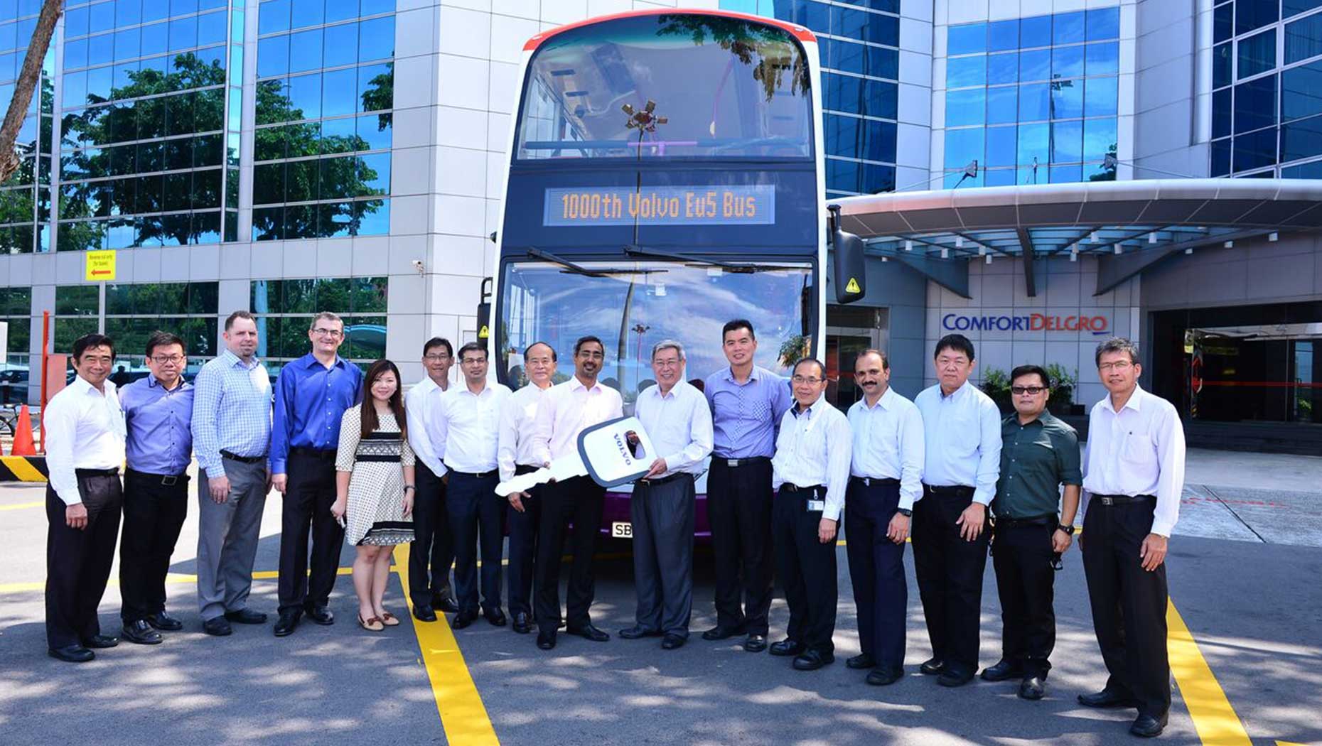 Volvo Buses and ComfortDelGro Engineering celebrate 20 years of Partnership | Volvo Buses