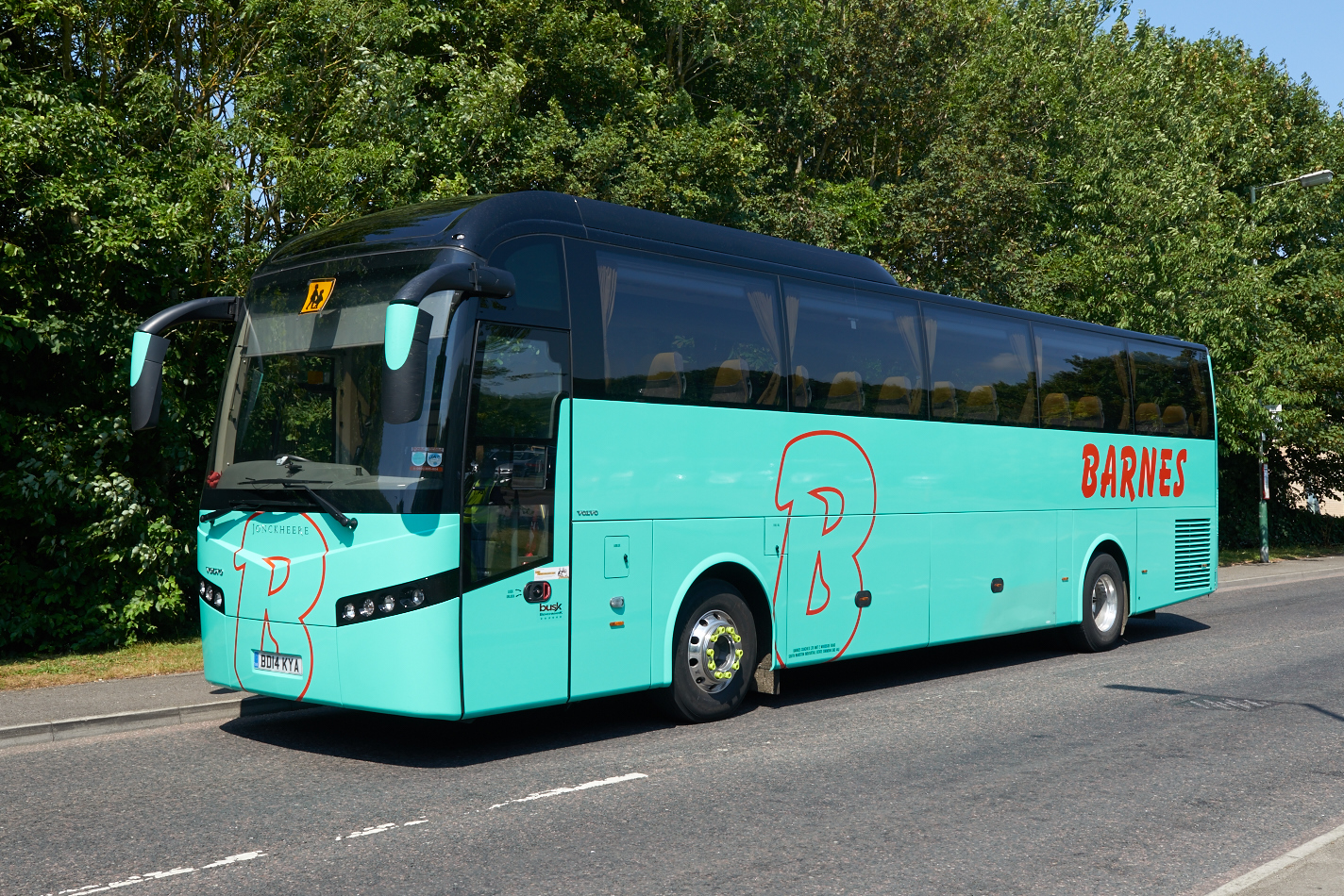 Barnes Coaches turns again to Volvo