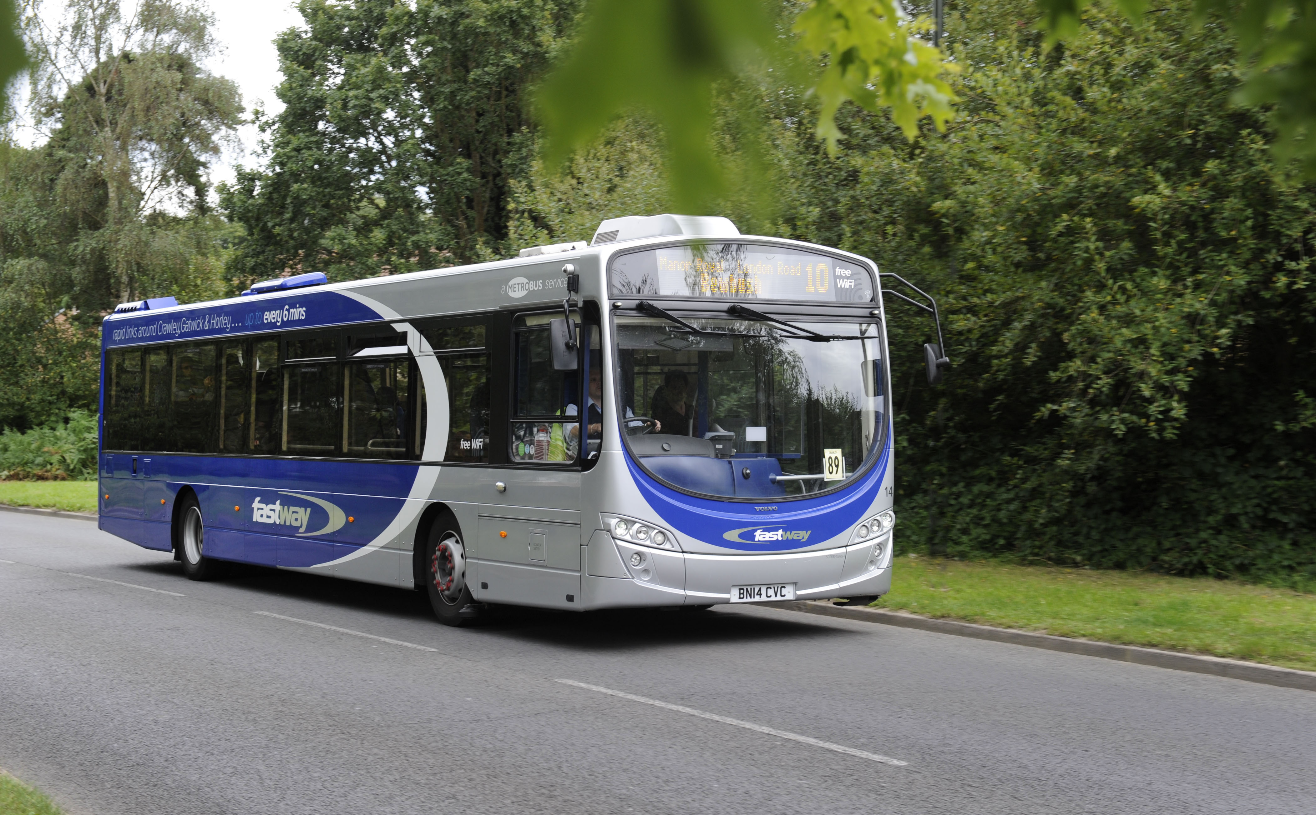 Fastway investment sees 18 new Volvo buses enter service for Metrobus