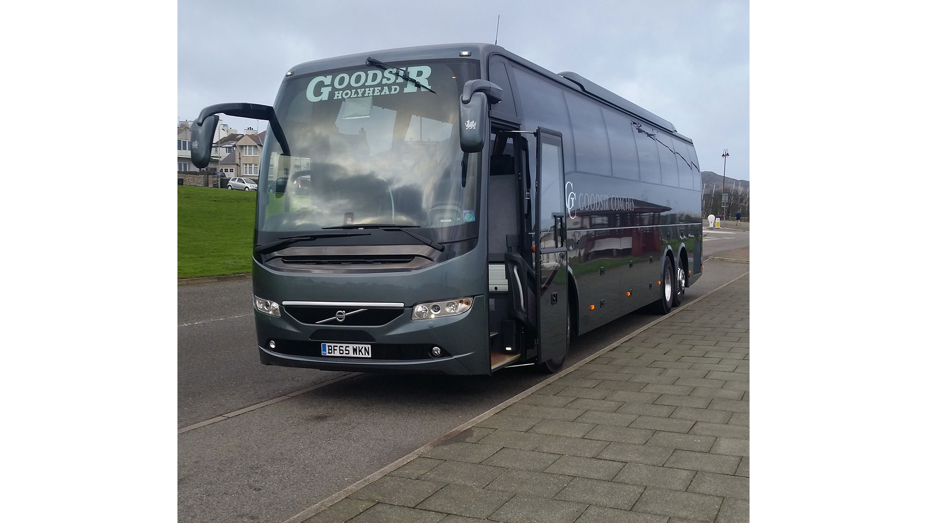 Goodsir Coaches add B11R 9700 to established Volvo fleet