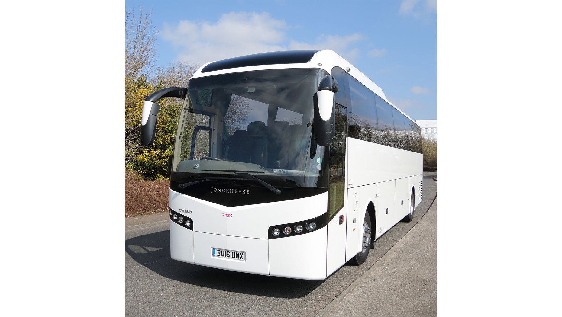 Pikes Coaches makes it Volvo with new B11R Euro 6