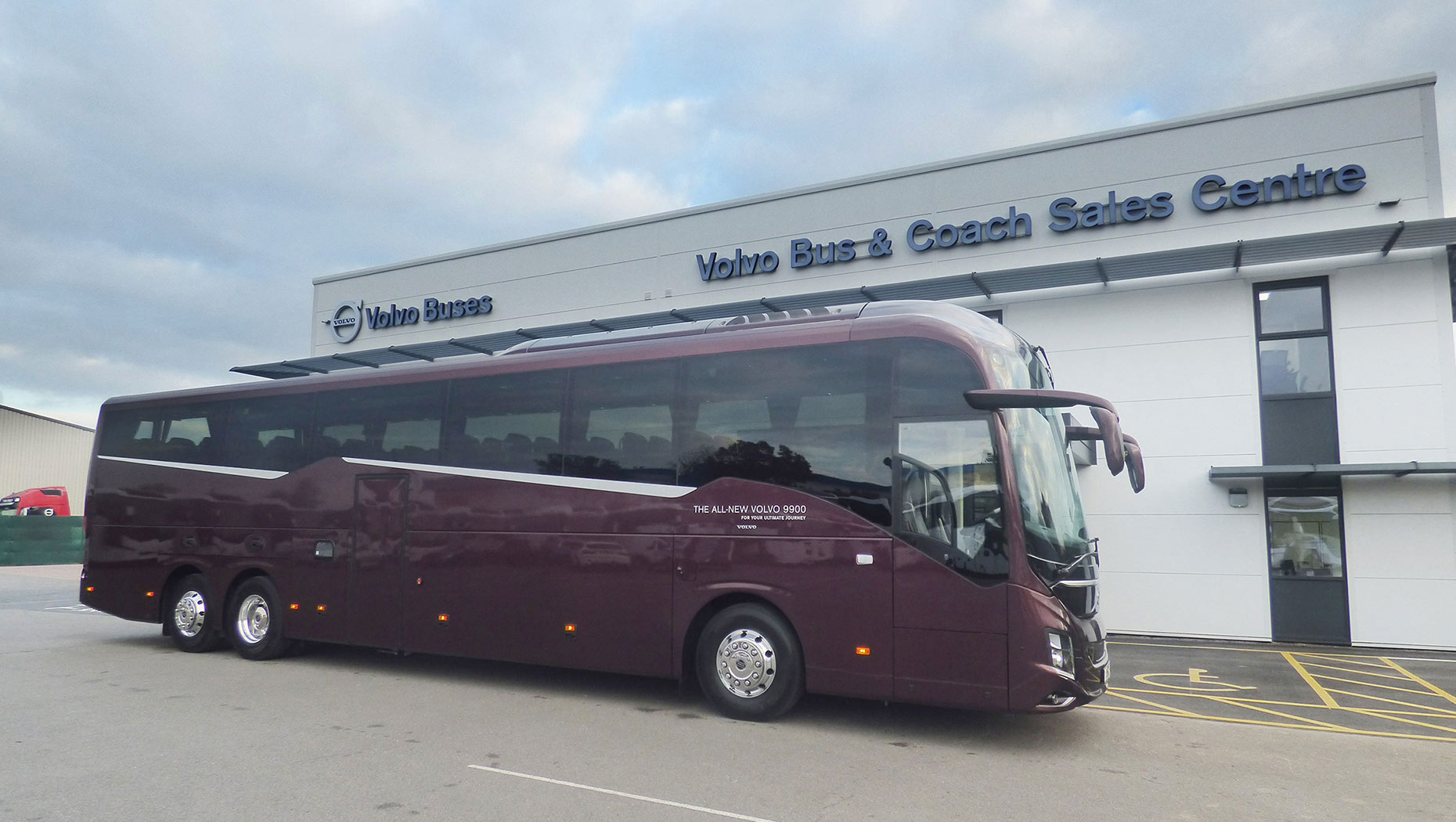 Volvo’s 9900 premium coach is set to ‘steal the show’ at this year’s ...