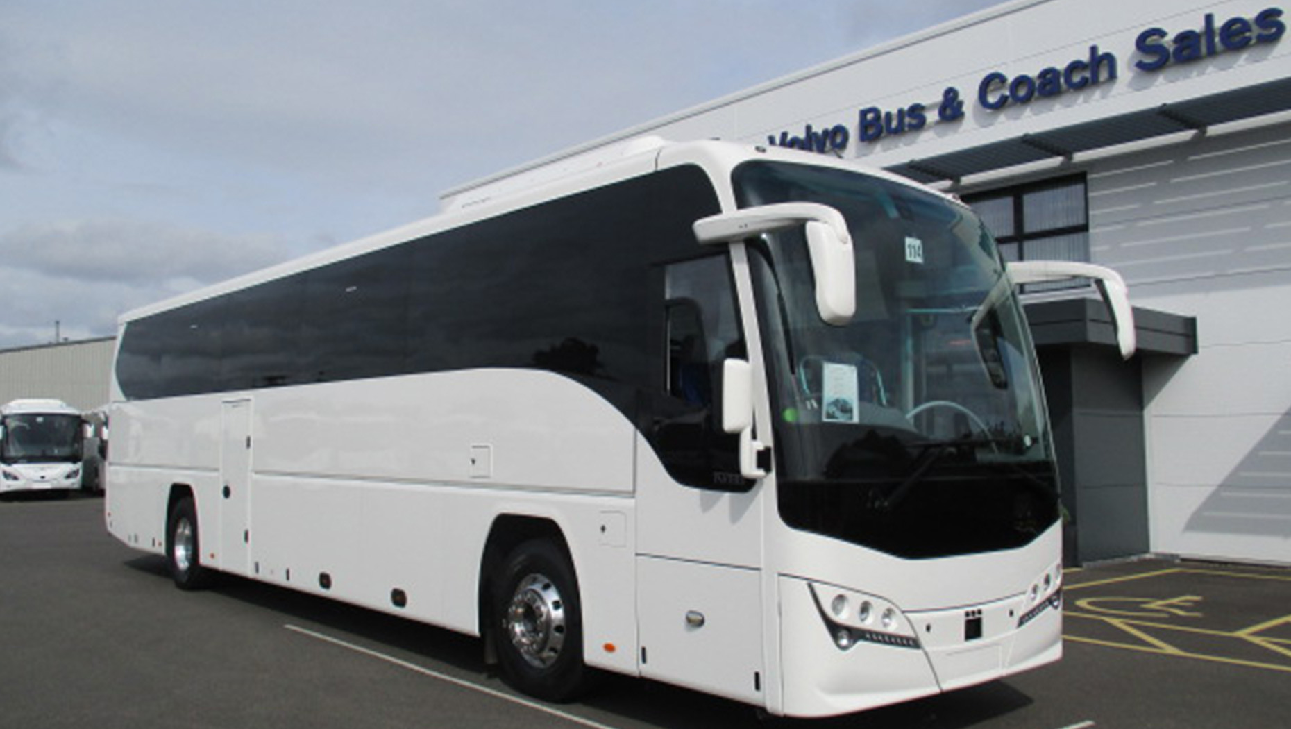 JMB Coaches modernises with new Volvo B8R | Volvo Bus