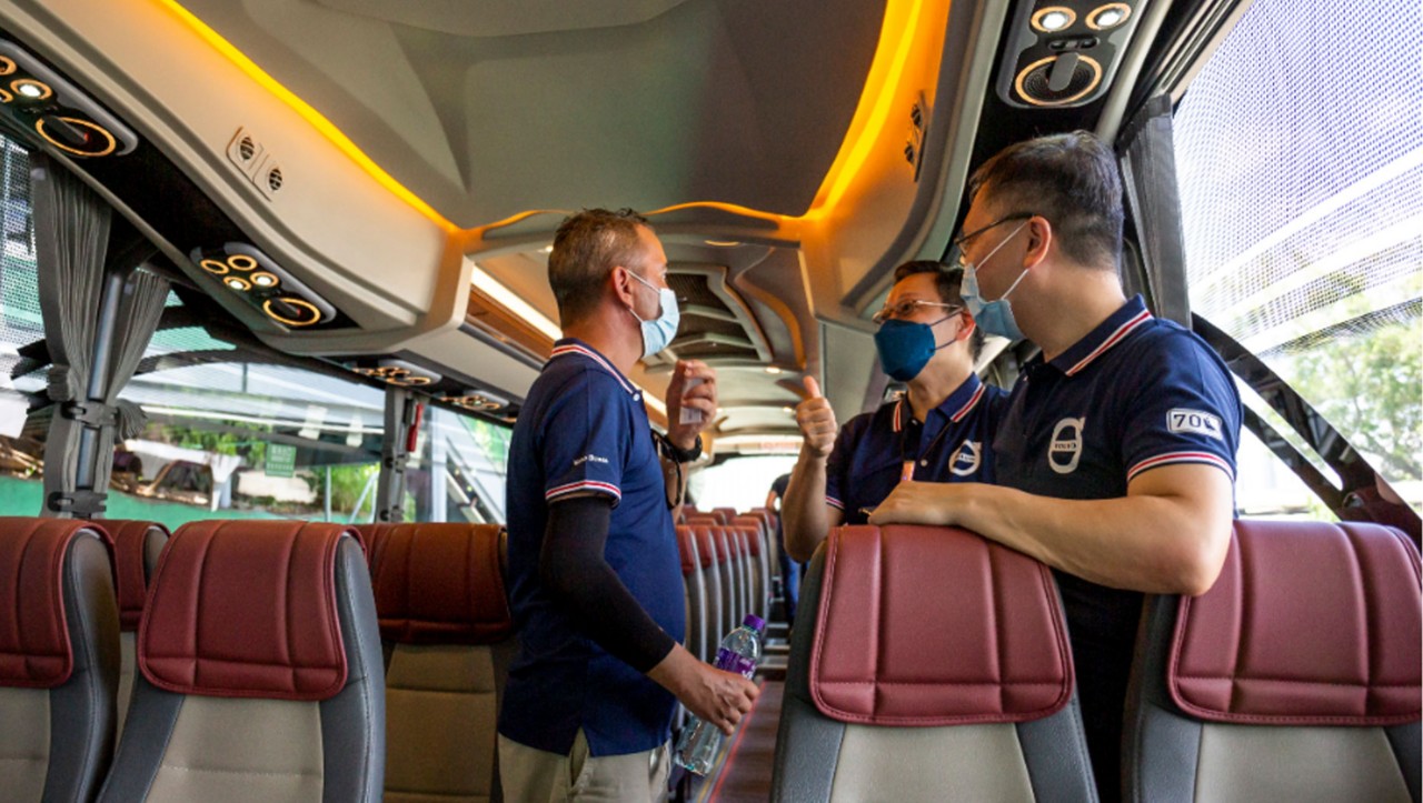 The first-ever B8R 70-seater coach in Hong Kong | Volvo Buses